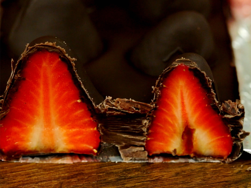 Ciocolată cu căpșuni